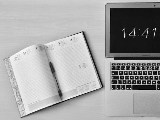 Full Time: How Many Hours is Full Time? - VisaHelpUK